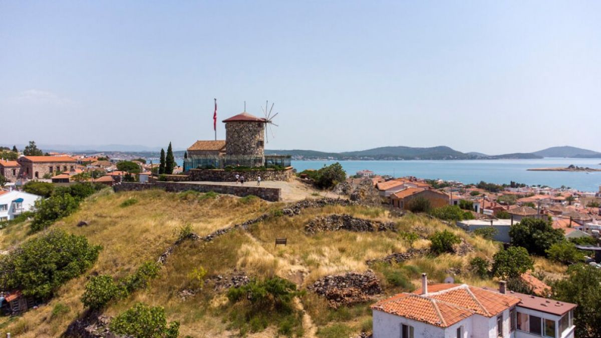 Aşıklar Tepesi | Nomatto